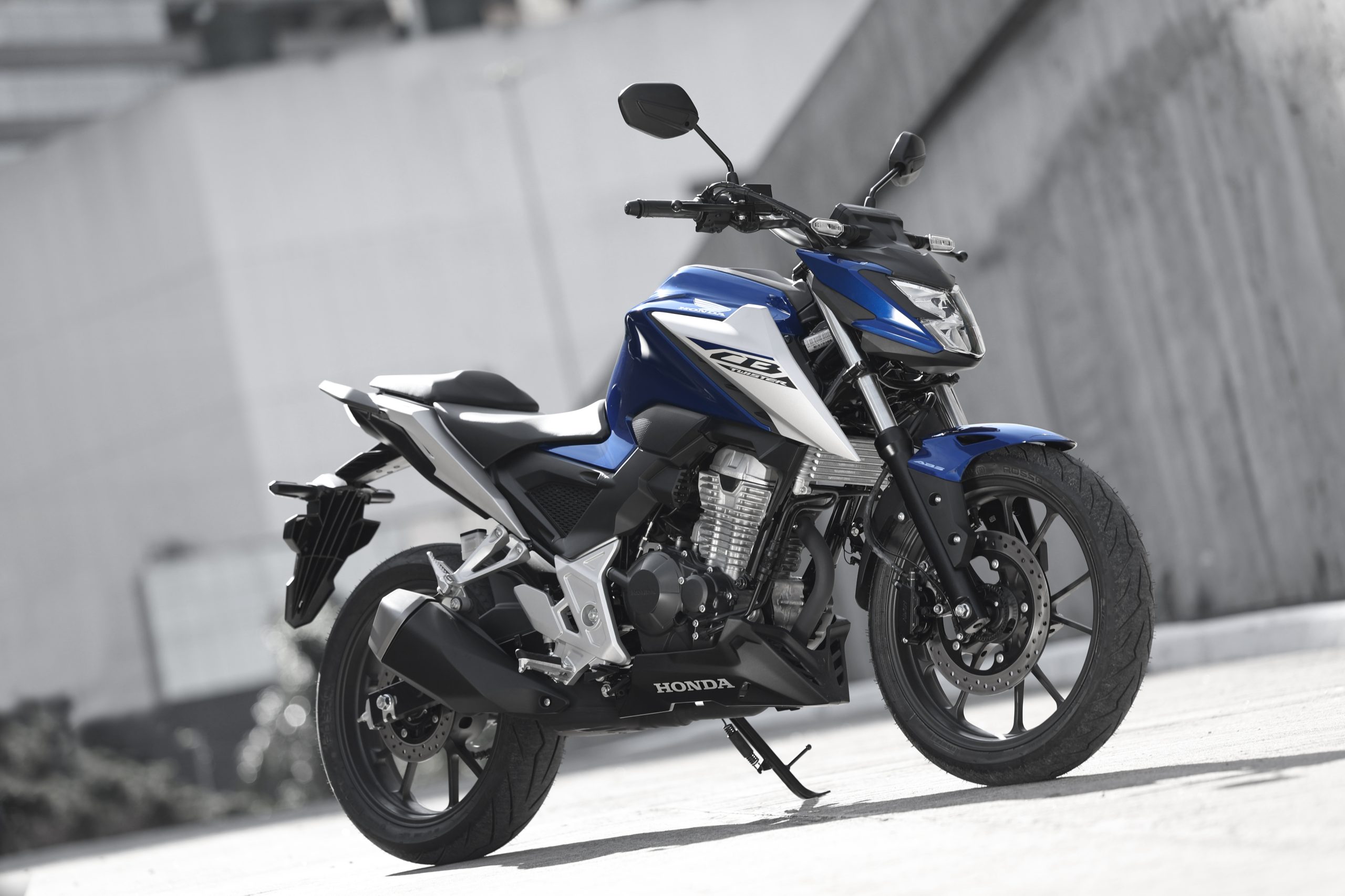 Honda CB 300F Twister 2026: novas cores para as versões CBS e ABS ...
